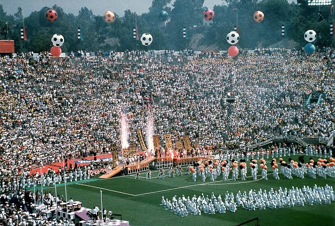 Highest FIFA World Cup Attendance in History | Notjustok