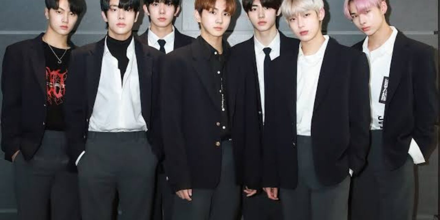 Moonstruck (English Translation) Lyrics by Enhypen | Notjustok