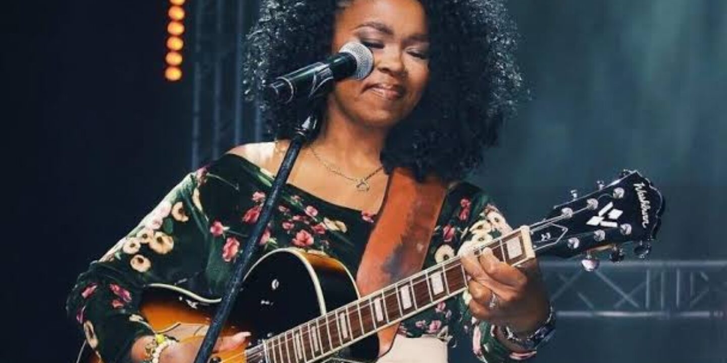 Loliwe Lyrics by Zahara | Notjustok