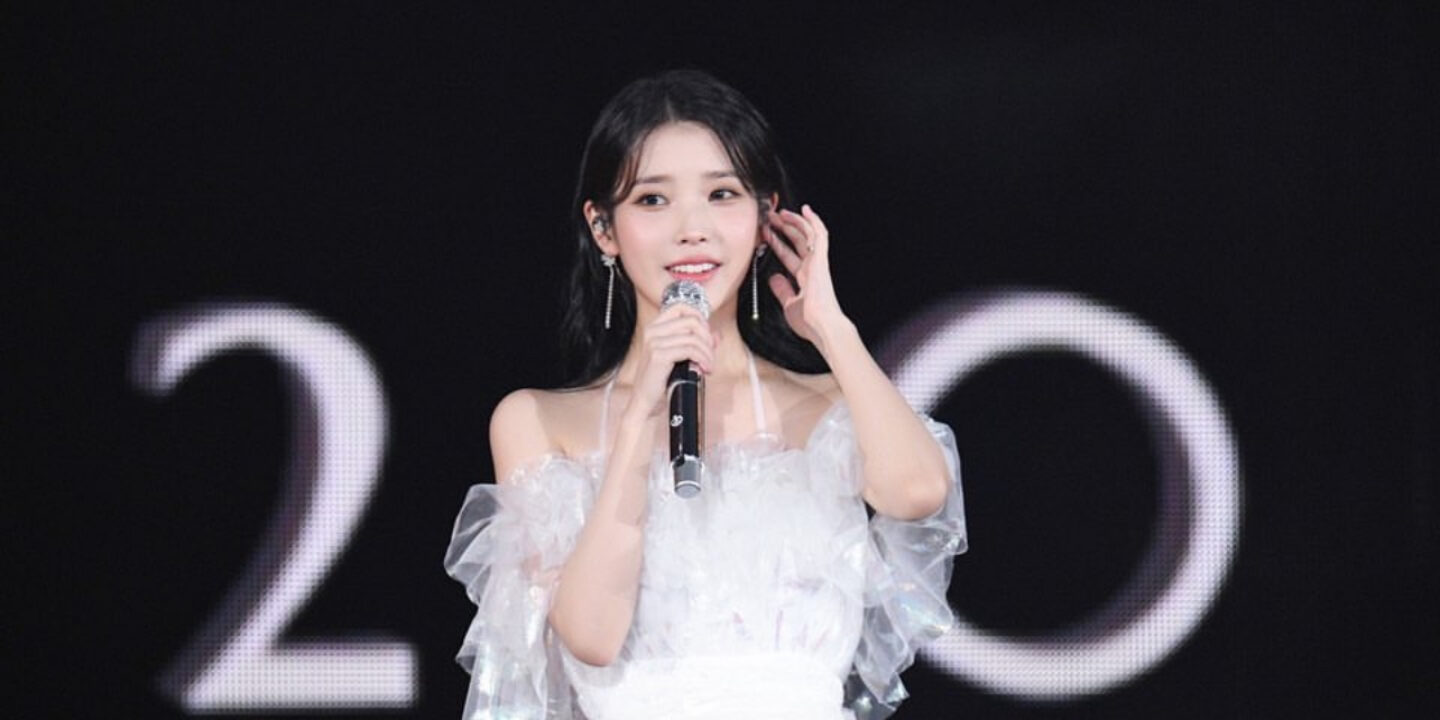 Palette (English Translation) Lyrics by IU | Notjustok