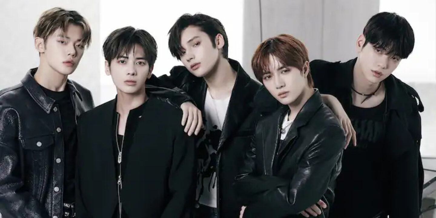 Heaven (English) Lyrics by Tomorrow X Together | Notjustok