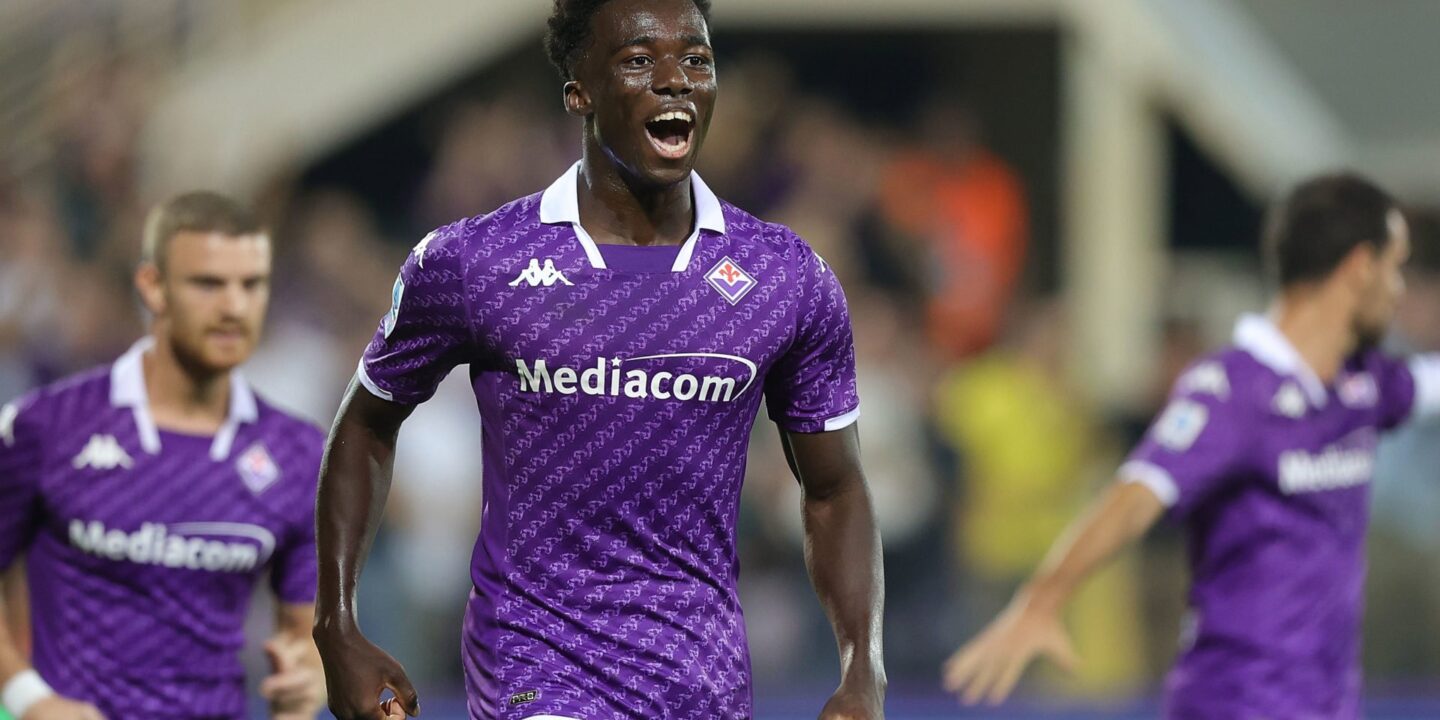 Tottenham Hotspur line-up €40m bid for 19-year-old Nigerian wing-back ...