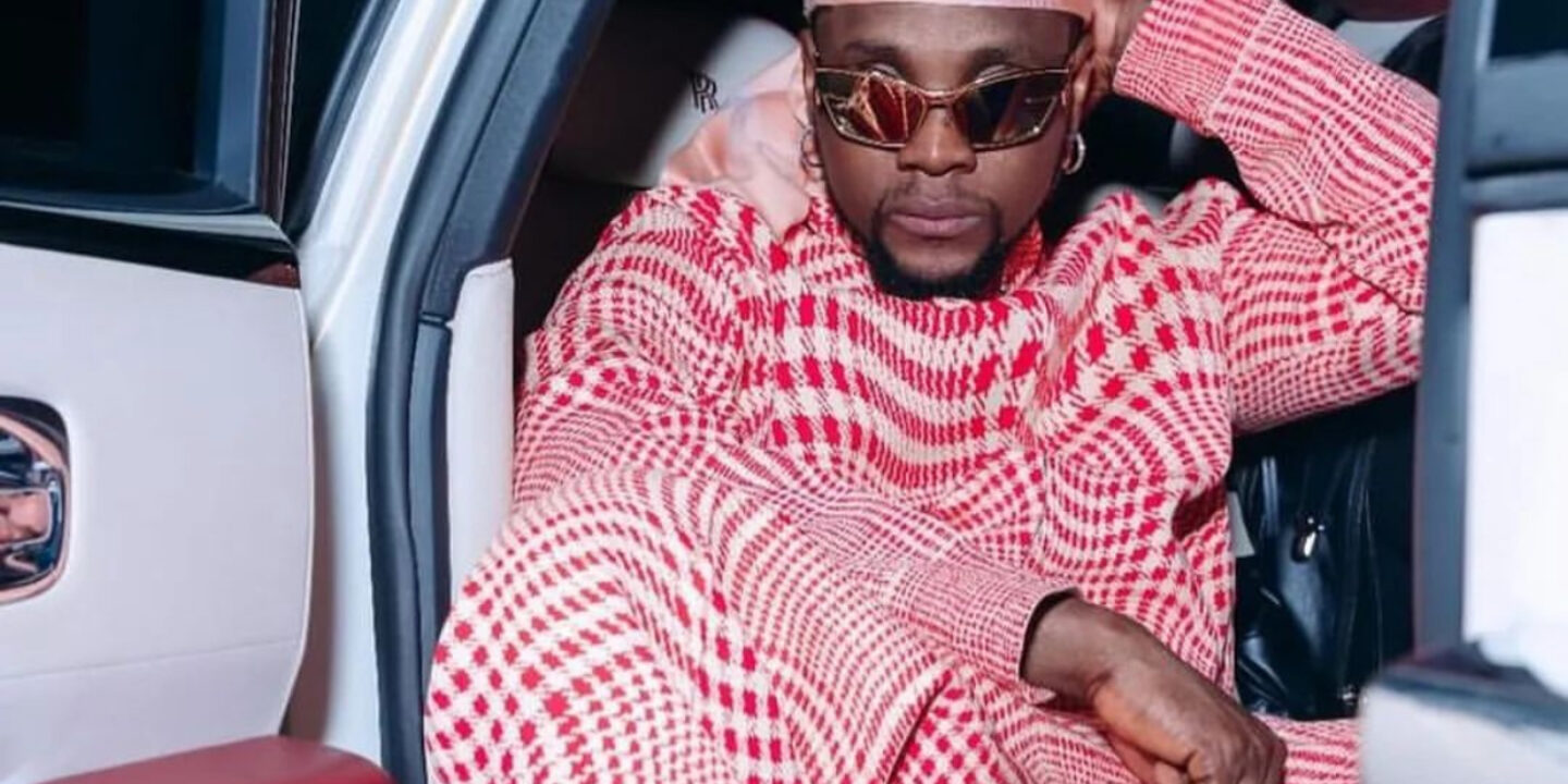Kizz Daniel tells fans to stop asking for money online | Notjustok