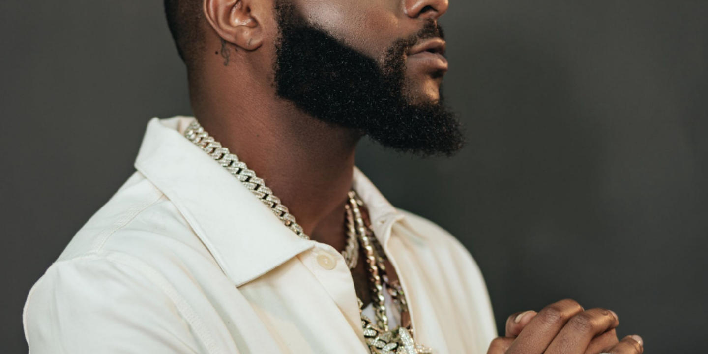 What are people saying about Davido's new song? | Notjustok